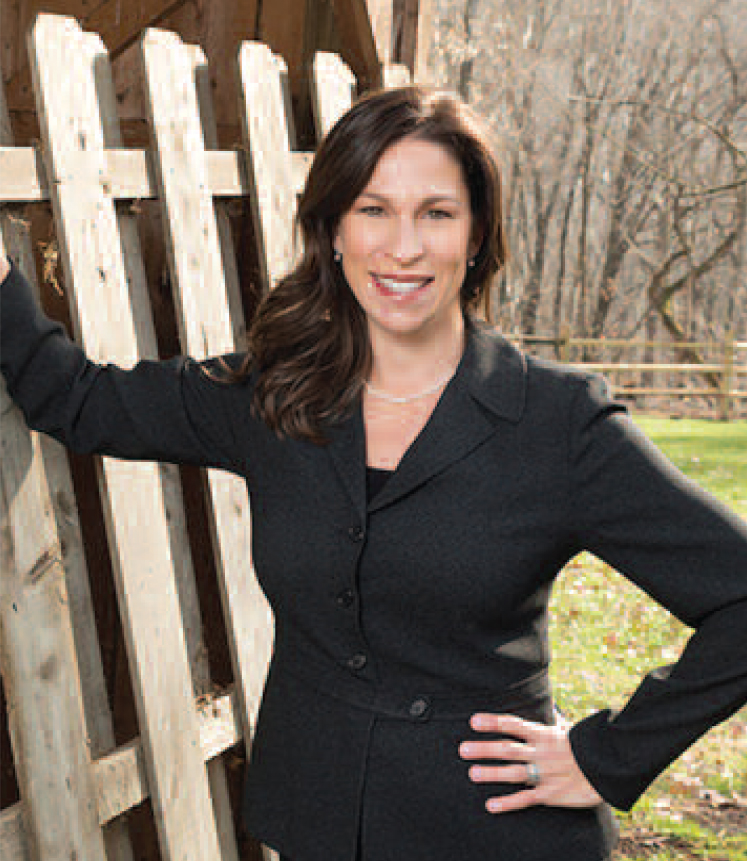 12 Women Who Move Pallets – Commercial Lumber & Pallet Company – Pallet ...